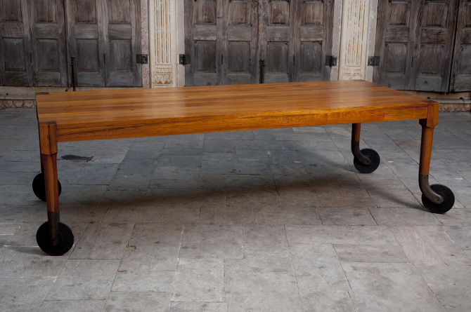 Rolling Dining Table - dreeben.com