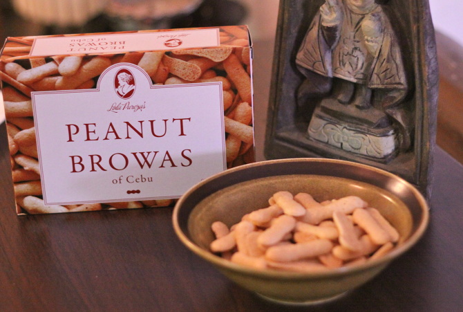 Lola Pureza's Peanut Browas - pabrika