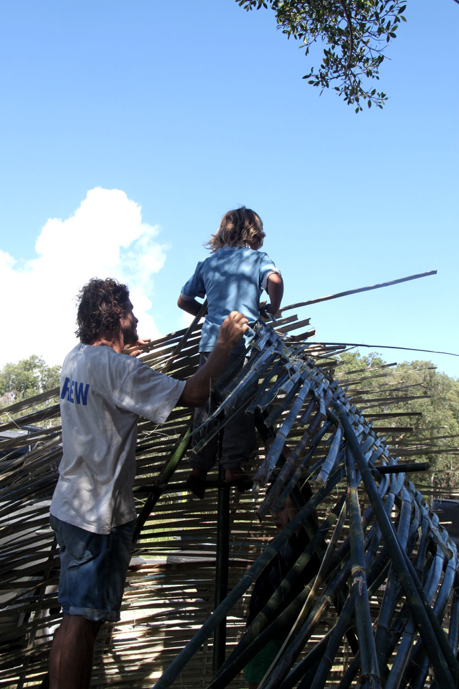 UNCLE BOAT - Zana Wright