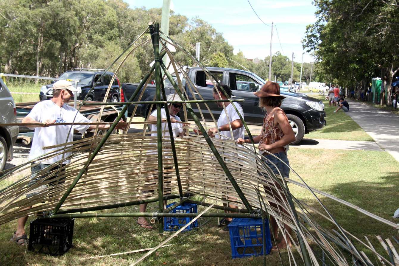 UNCLE BOAT - Zana Wright