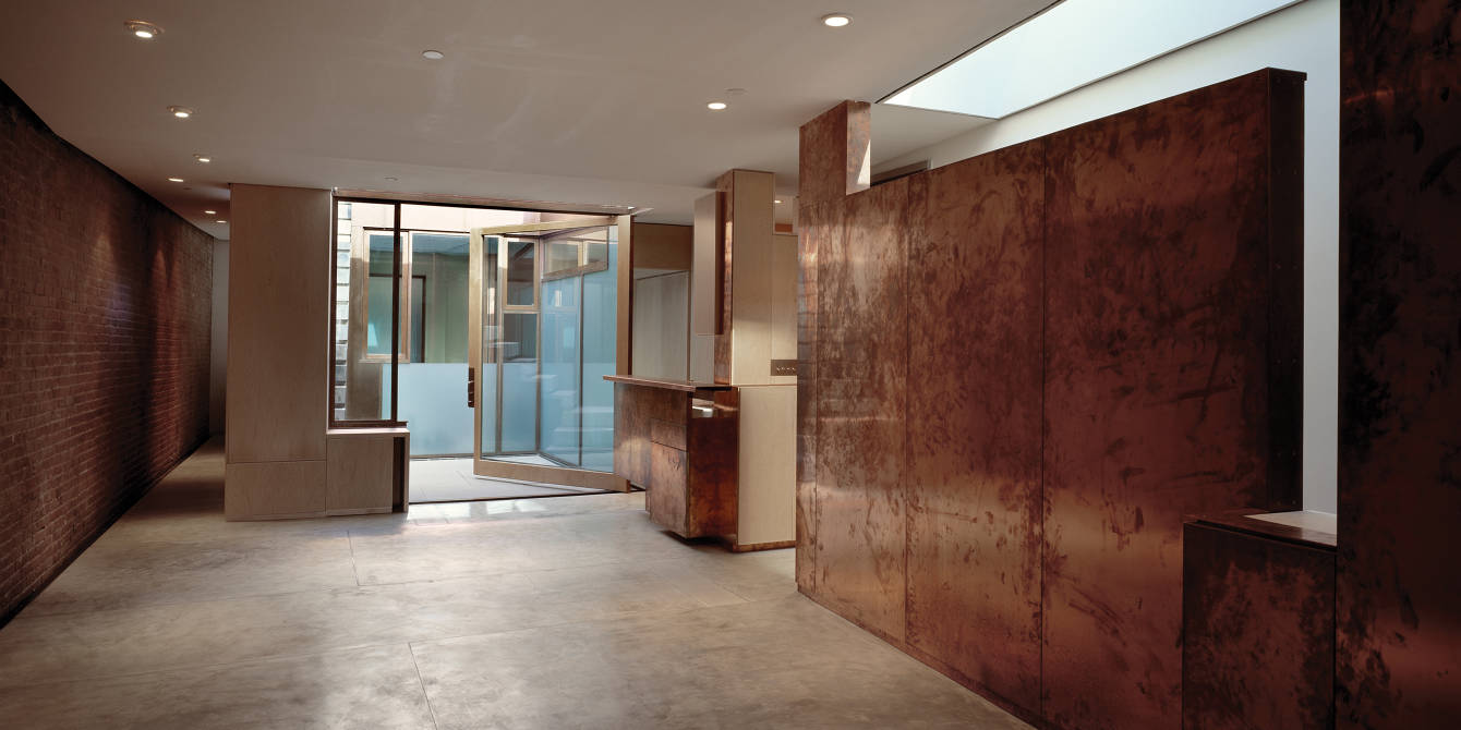 Urban Interface Loft - Dean/Wolf Architects