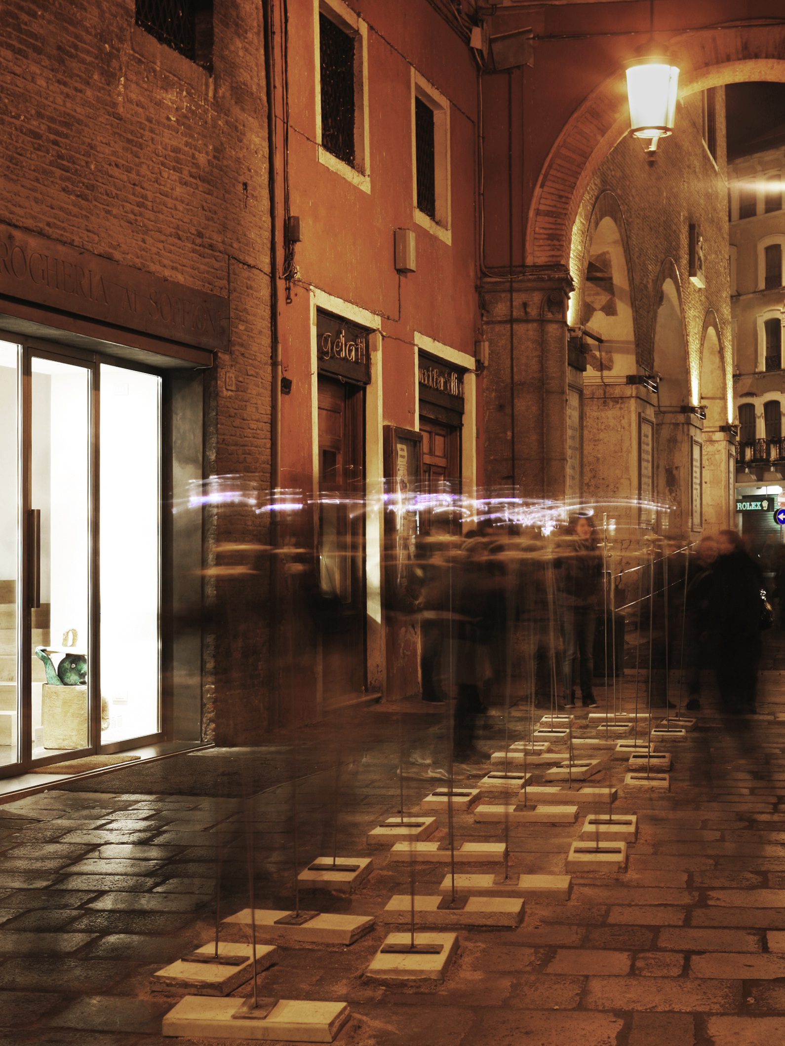 Kinetic Field - S T U D I O M O B I L E