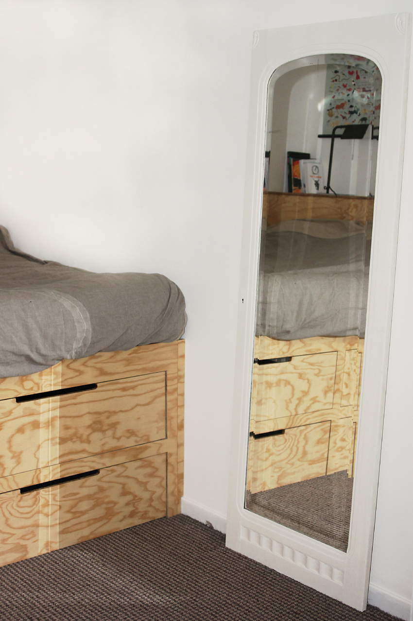 Lit haut // estrade - quentinmevel