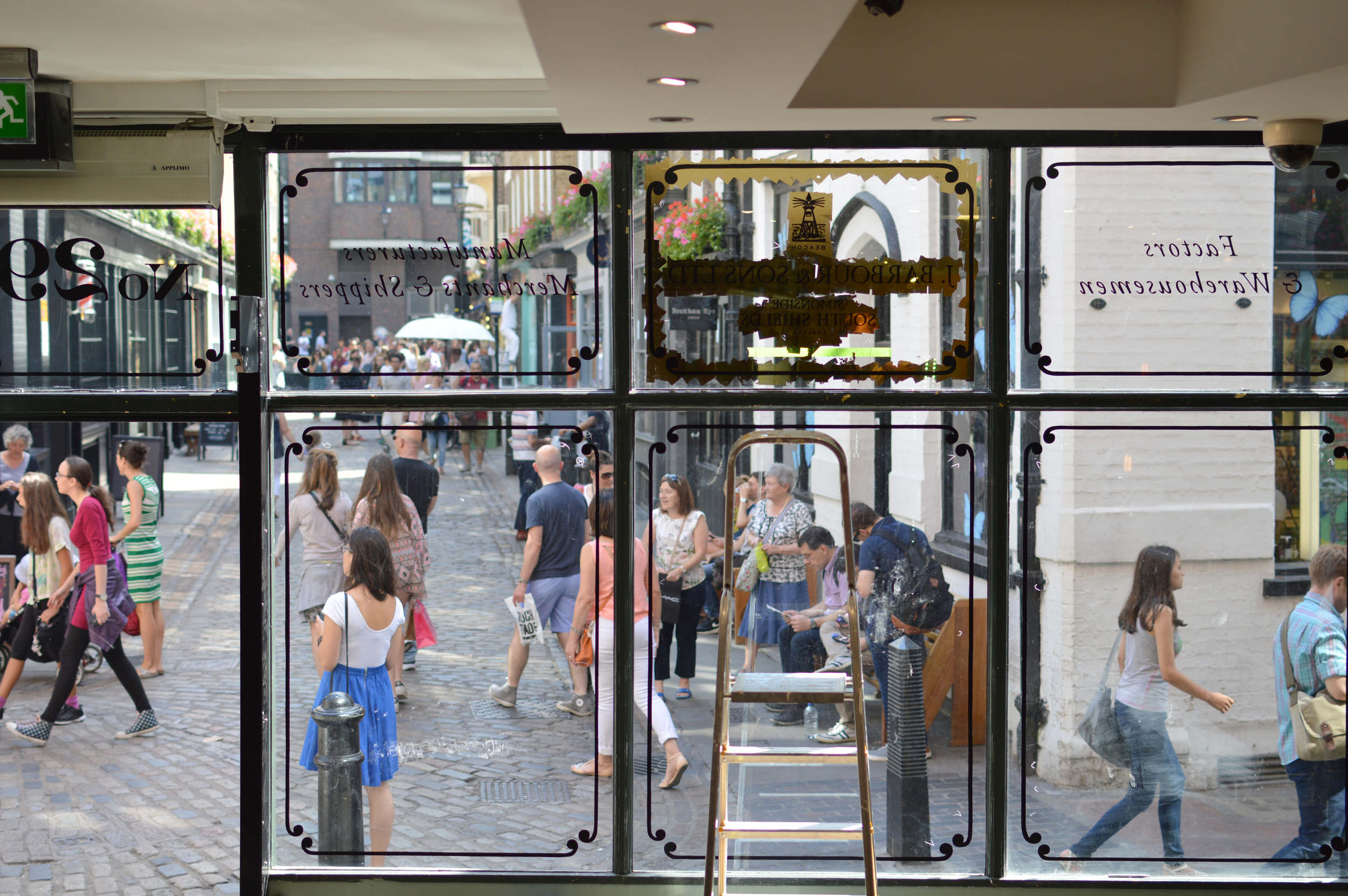 Barbour Carnaby - www.signwritingjack.com