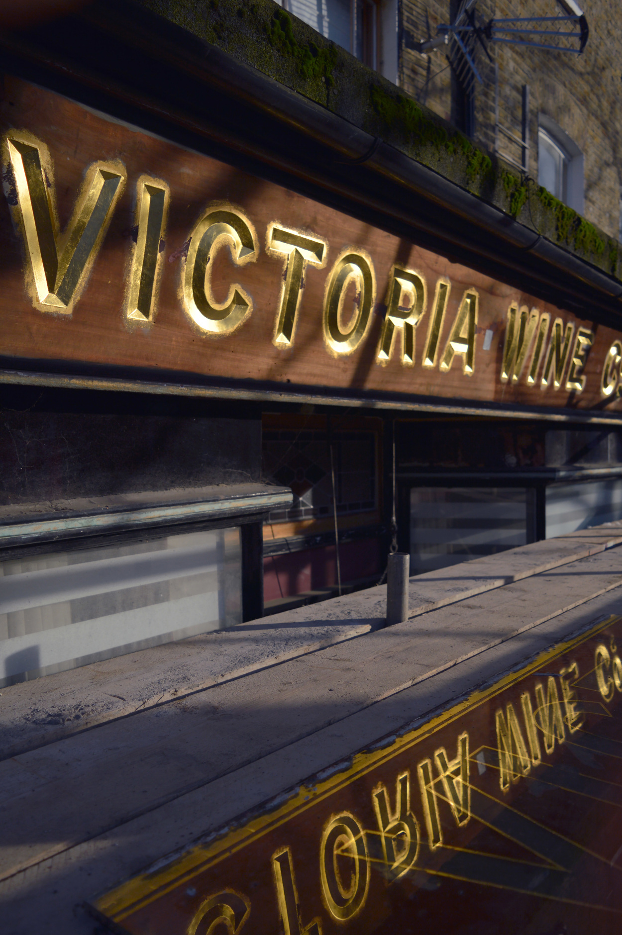 Victoria Wine Co Rennovation - www.signwritingjack.com