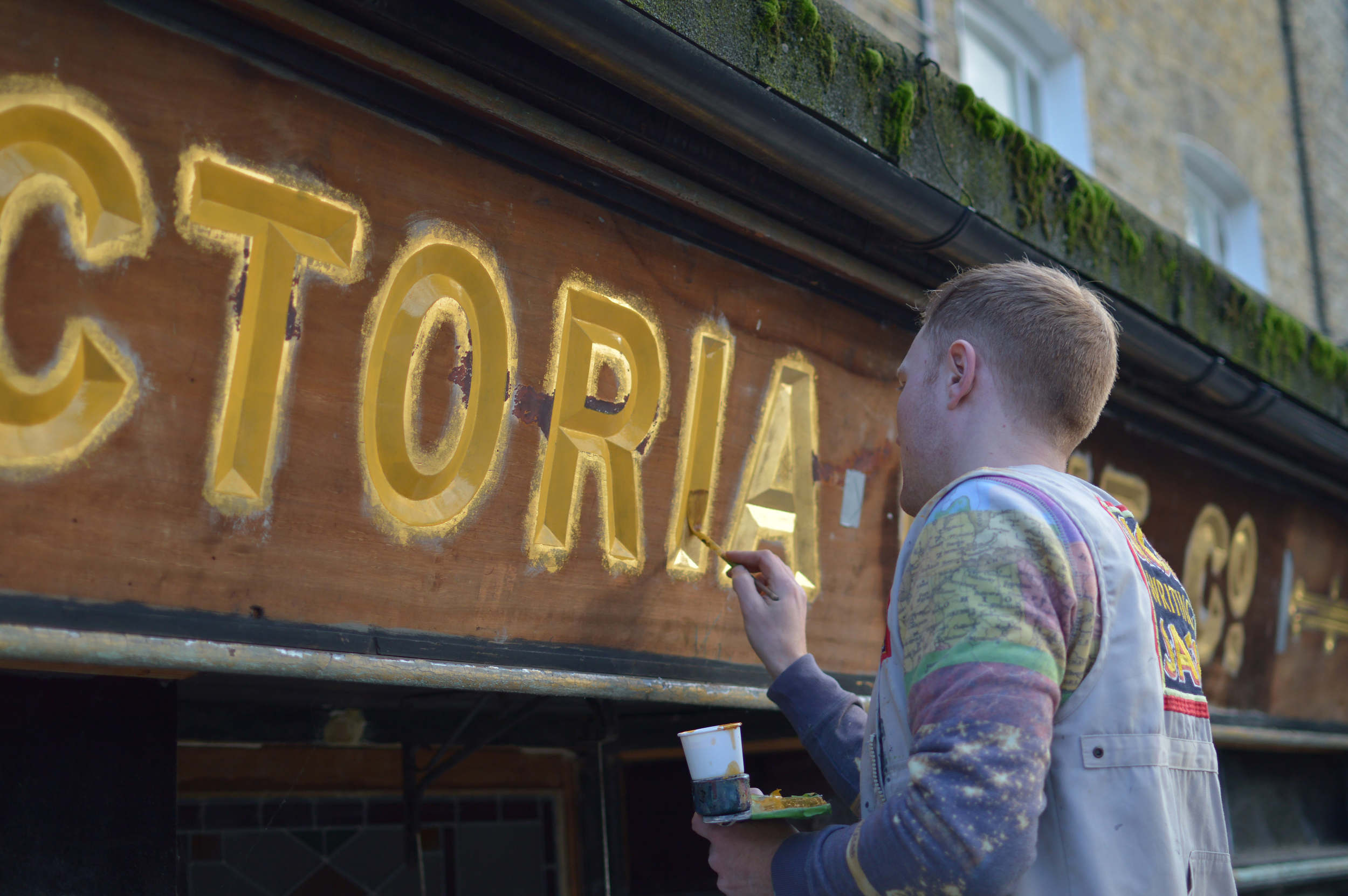 Victoria Wine Co Rennovation - www.signwritingjack.com