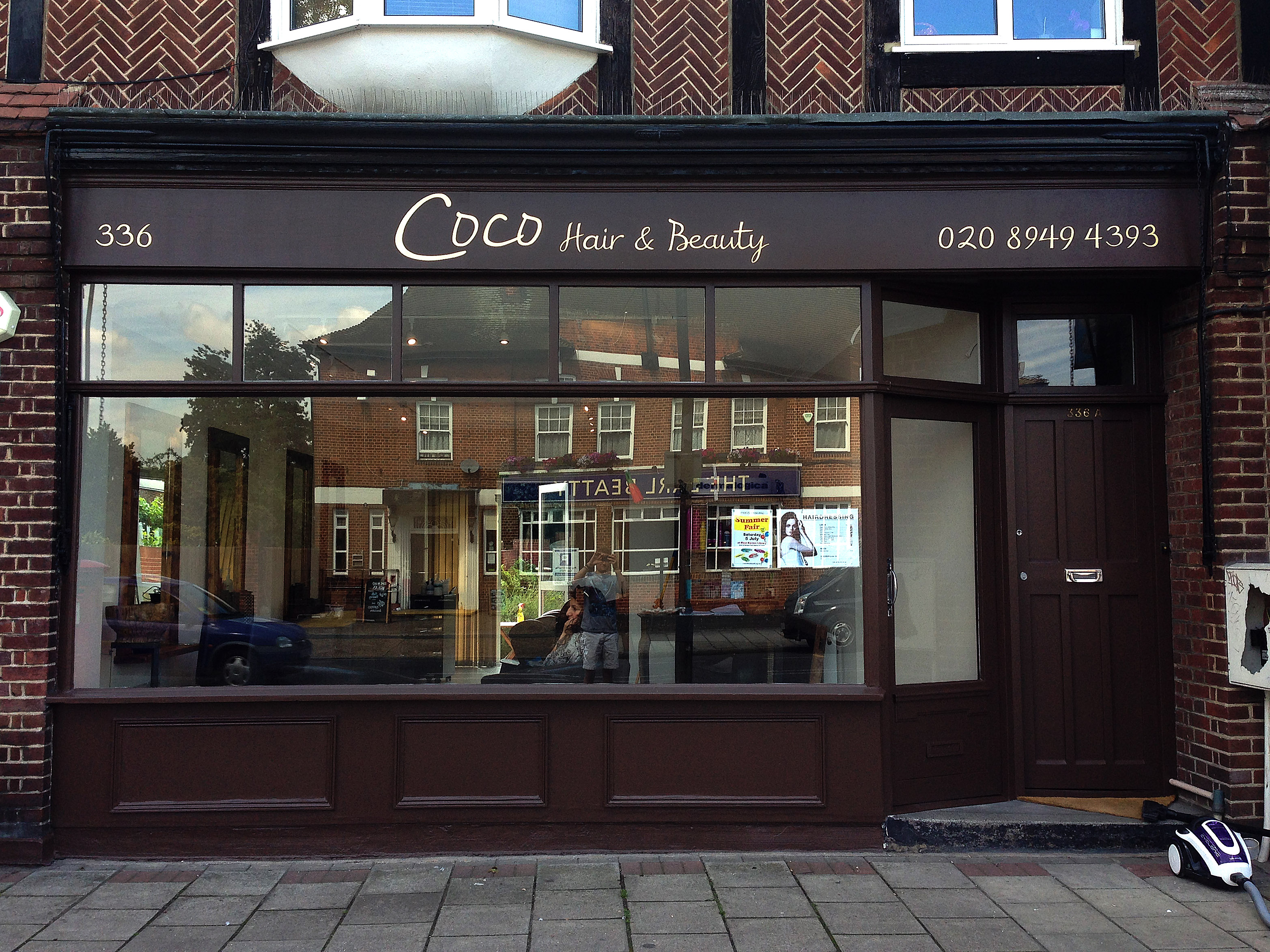 Coco Hair and Beauty - www.signwritingjack.com