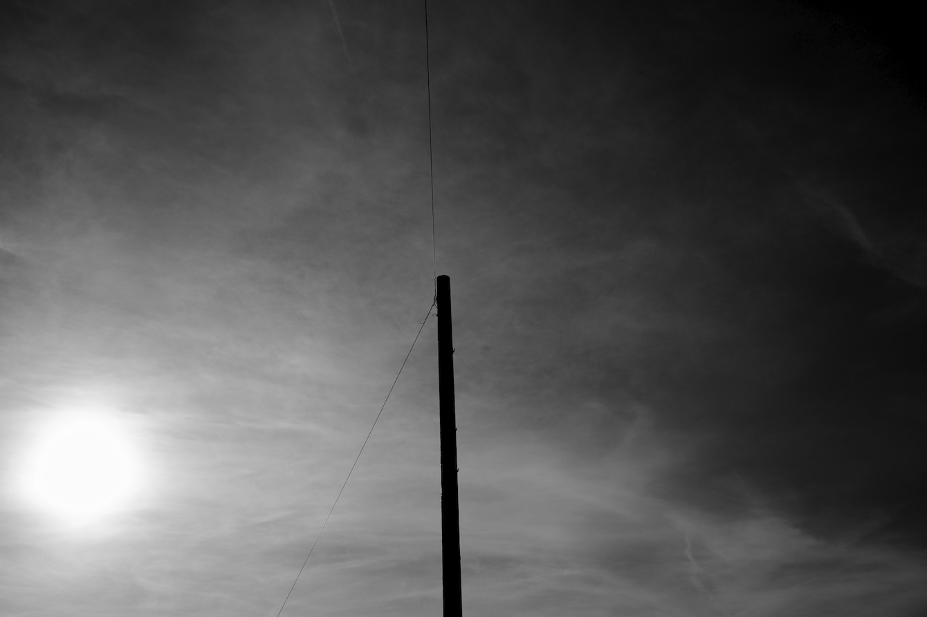 antennas & power lines - oi-io