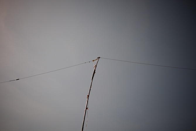 antennas & power lines - oi-io