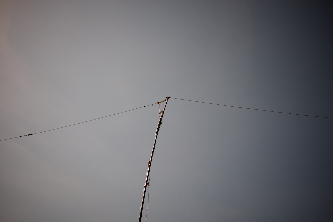 antennas & power lines - oi-io