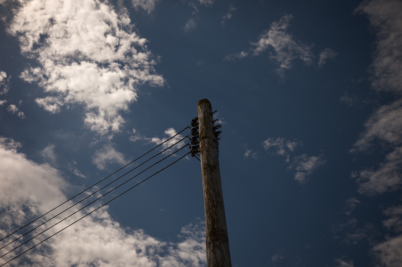 antennas & power lines - oi-io