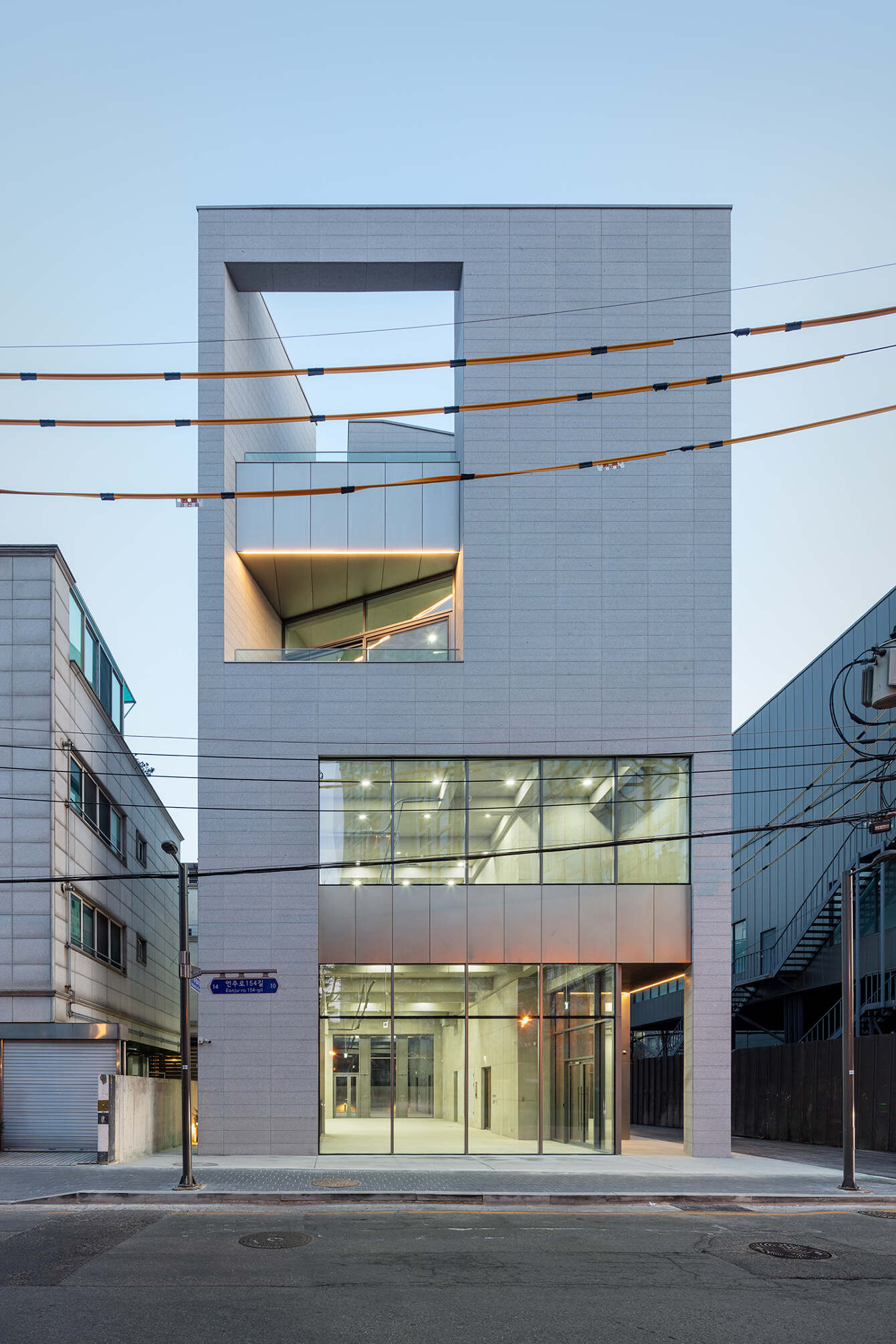 The Plastic - N.E.E.D. Architecture