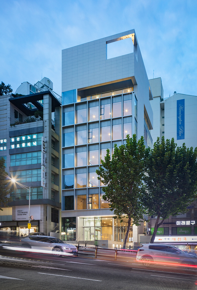 TJ Samyoung Daechi Tower - N.E.E.D. Architecture