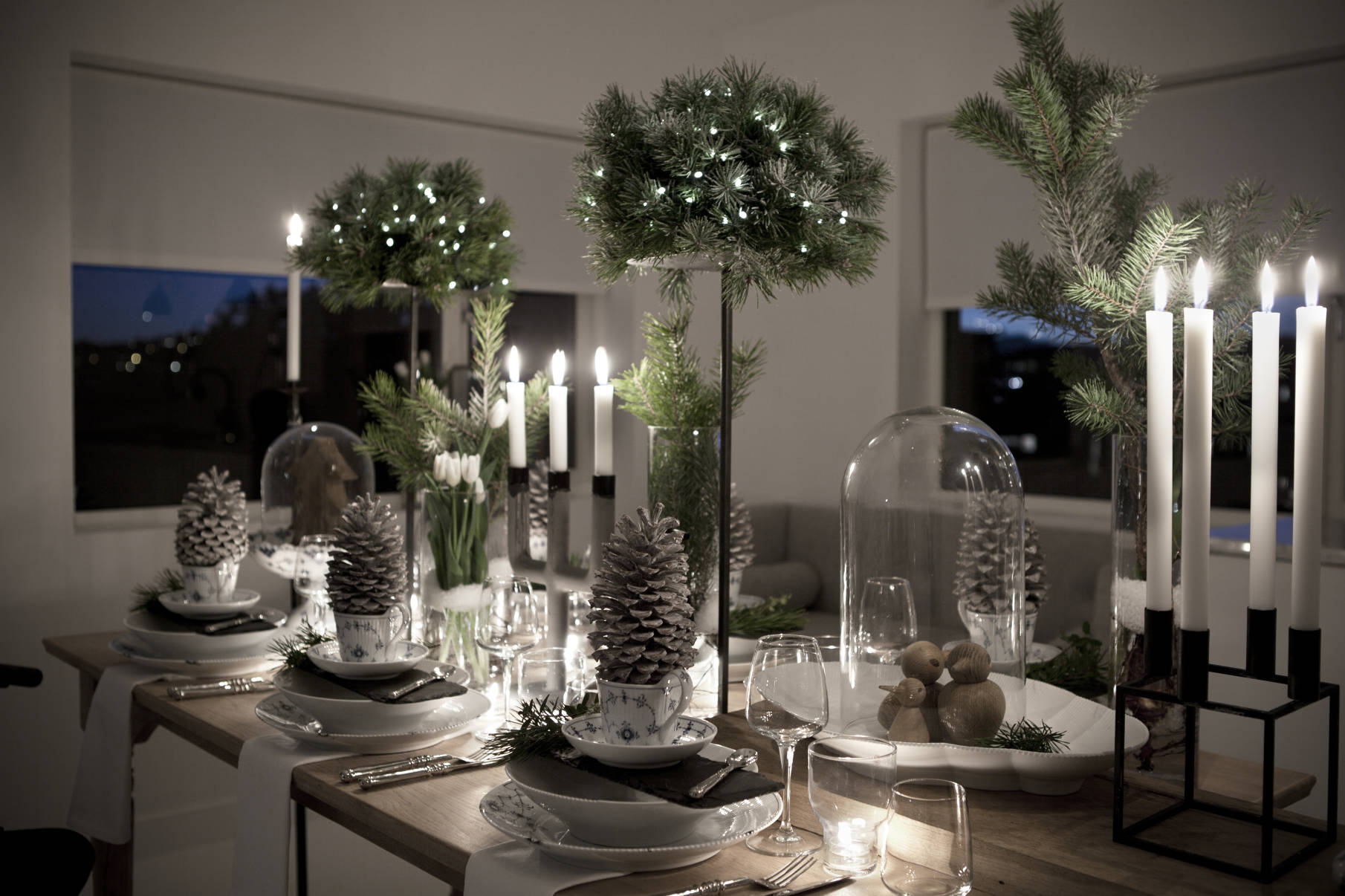 christmas table - Richard Ribe