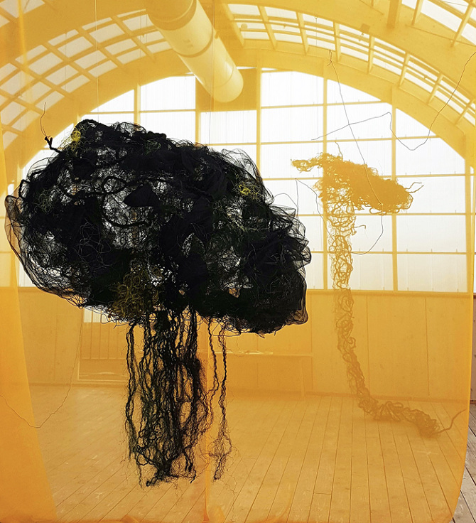 FLOATING ISLET - www.kerstinlindstrom.se