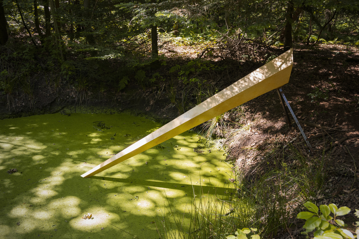 Mud Well - Teresa van Dongen