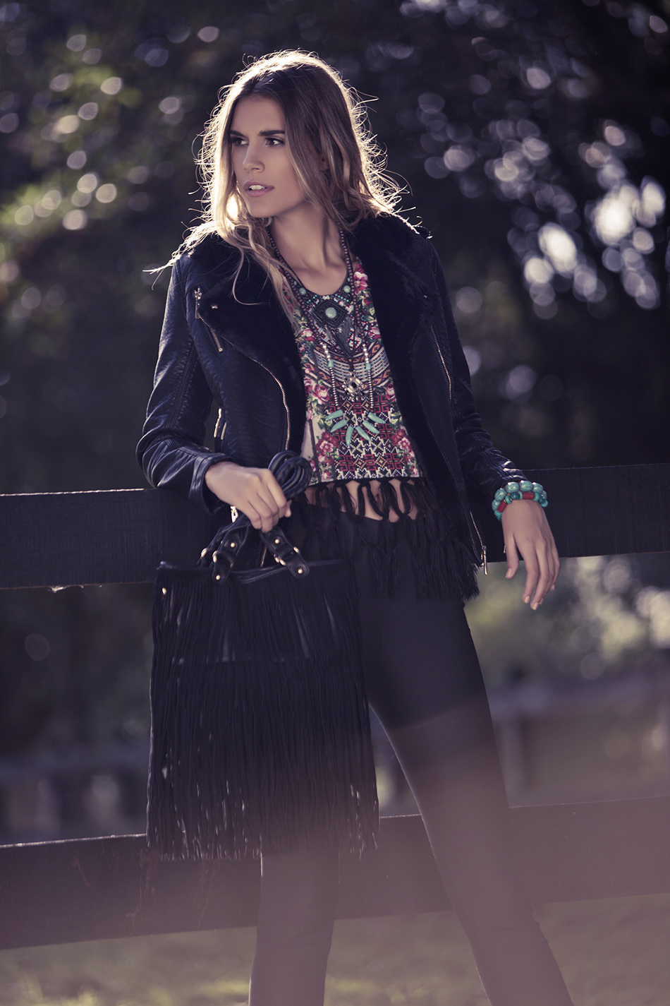 Apache - Verônica Pileggi