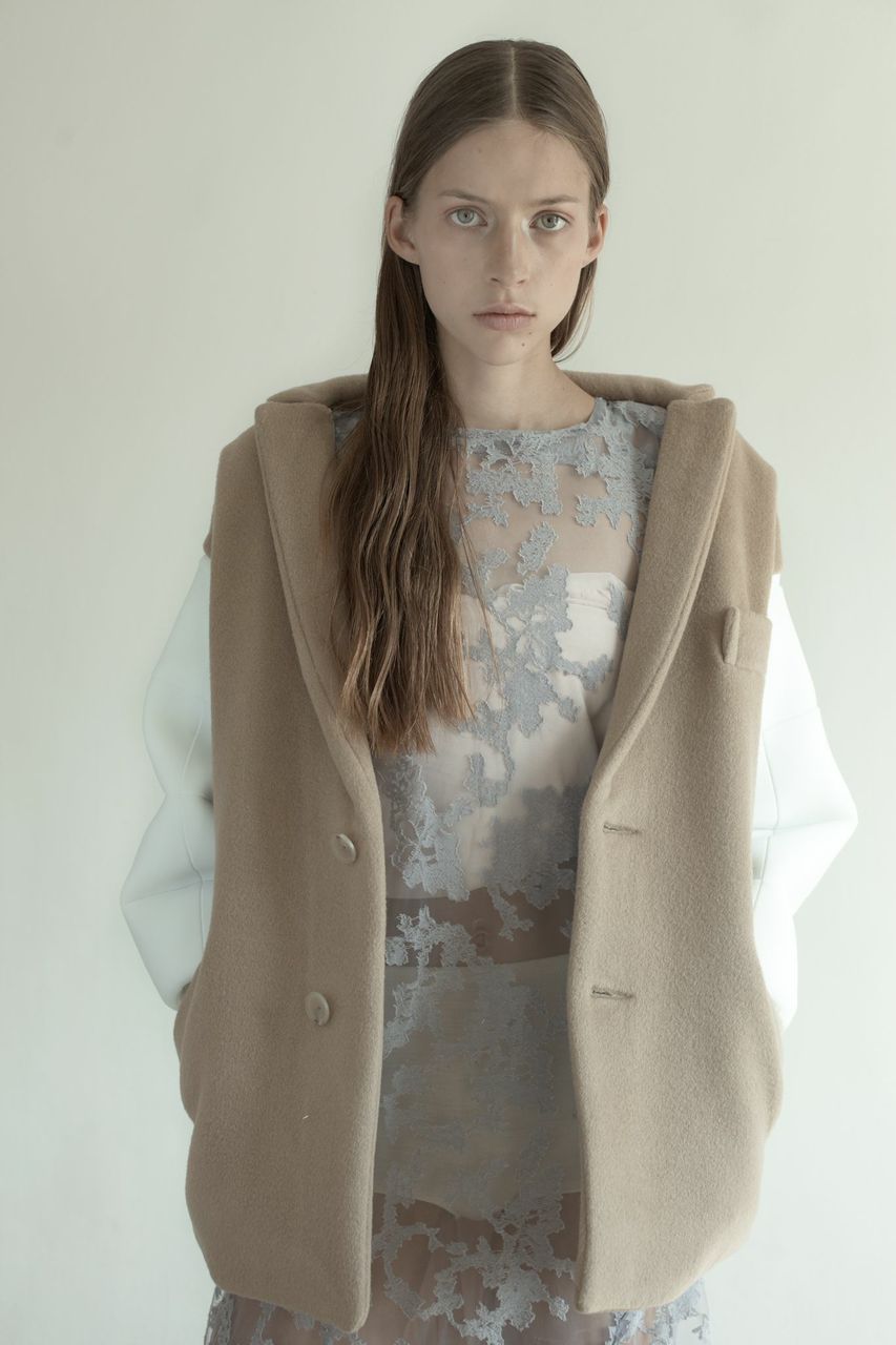 Contradiction - Whitelies Magazine - october 2014 - catharinagerekos