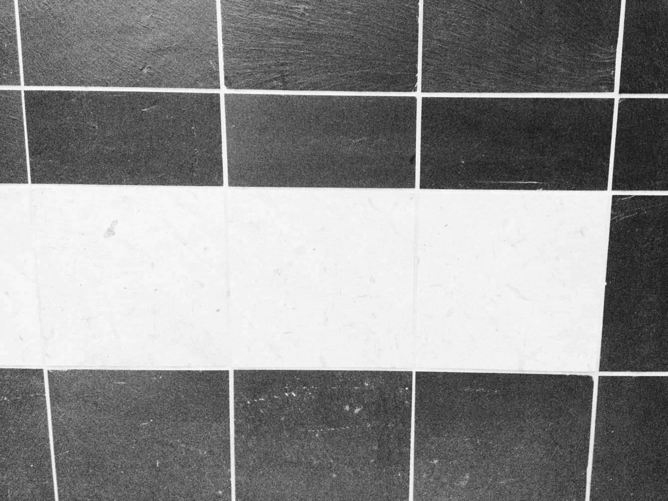 Achromatic - Color & Composition