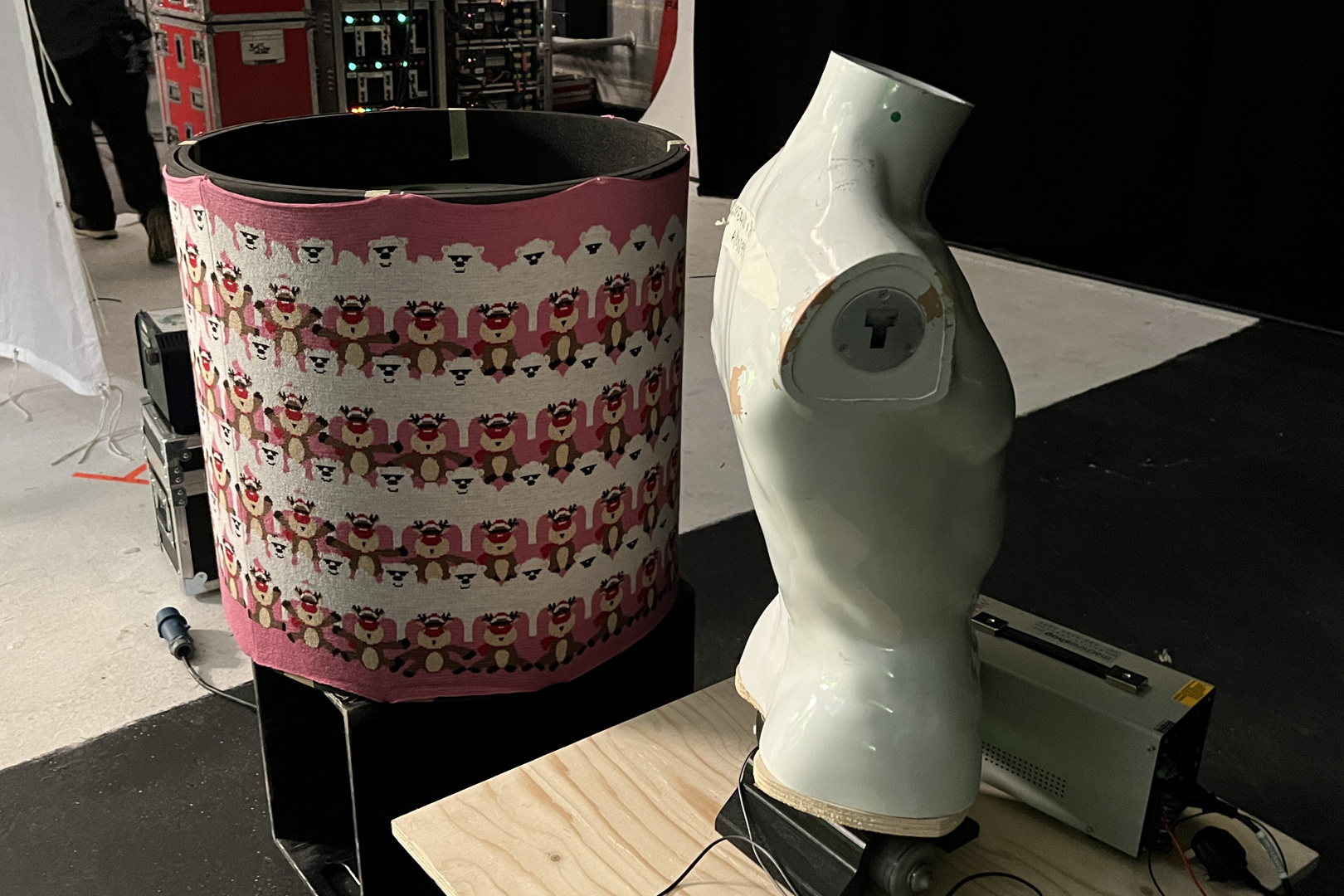 Pringles Christmas Jumper Zoetrope - Noah Harris