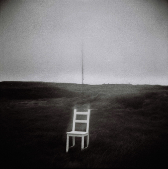 Demi-monde - Sophie Fowler