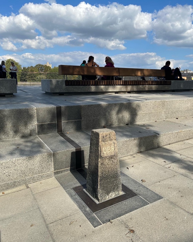 Putney Foreshore Commission - claire barclay