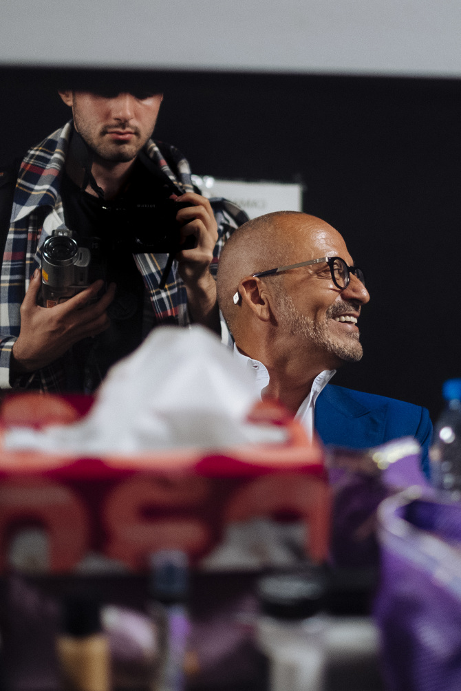 white mirror - tomás monteiro