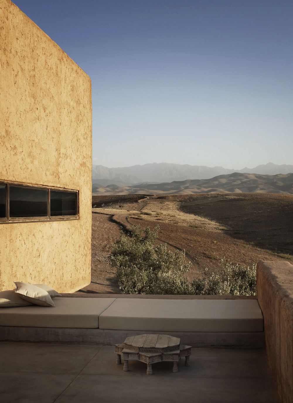 Villa K // Studio KO - from one backyard to another