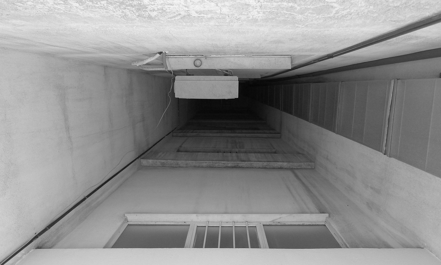 FAKE OFFICE // photography