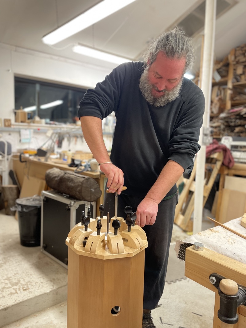 Orbit - the instrument - Blanc Sceol