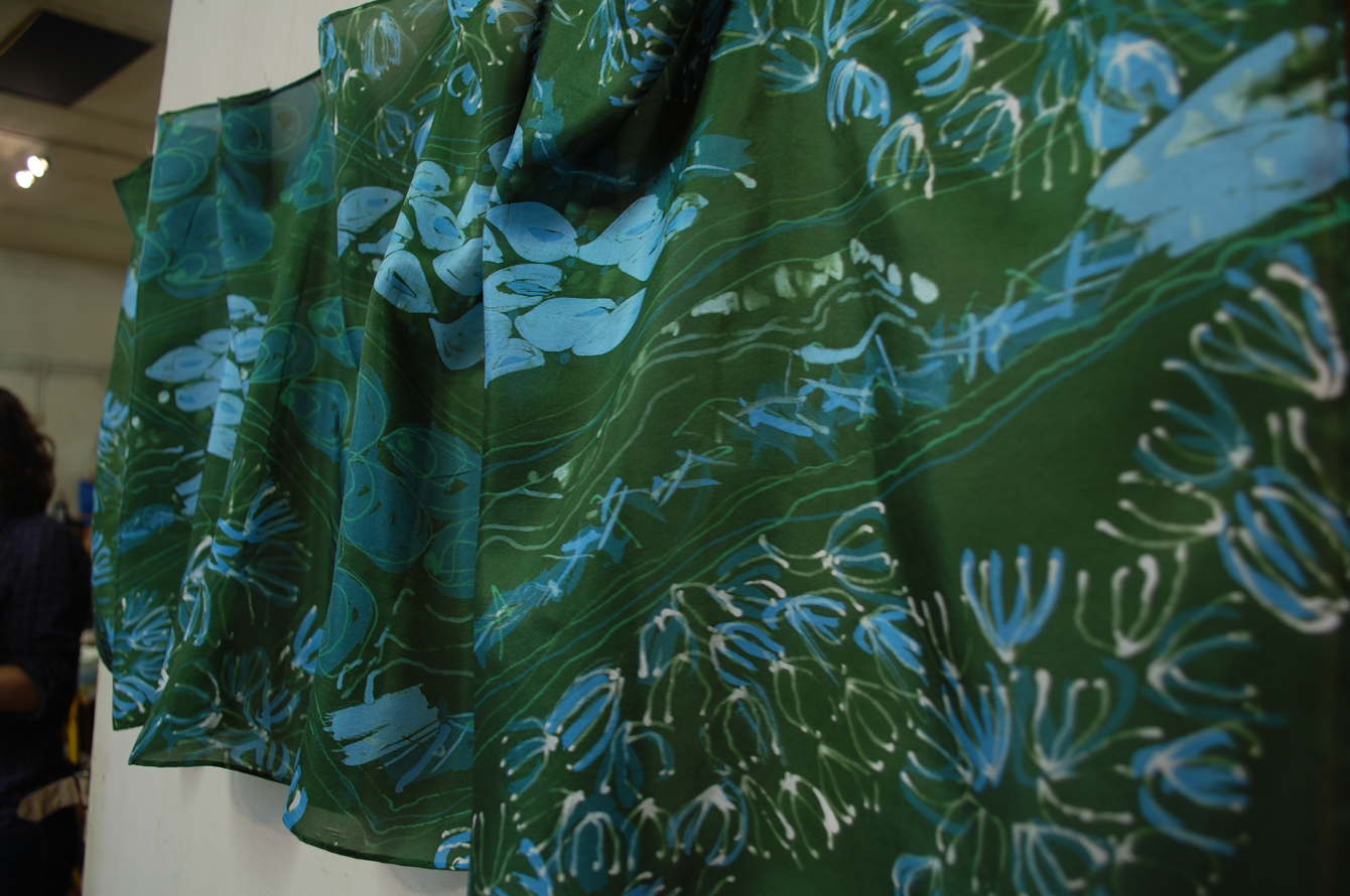 Batik Dyeing - ross andrews