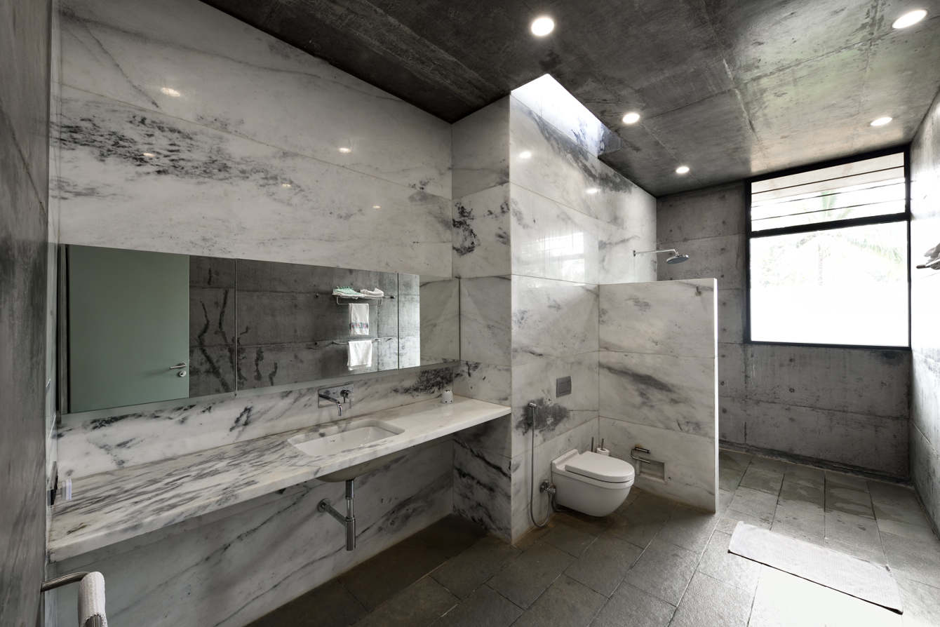 Farmhouse - Flying Elephant Studio
