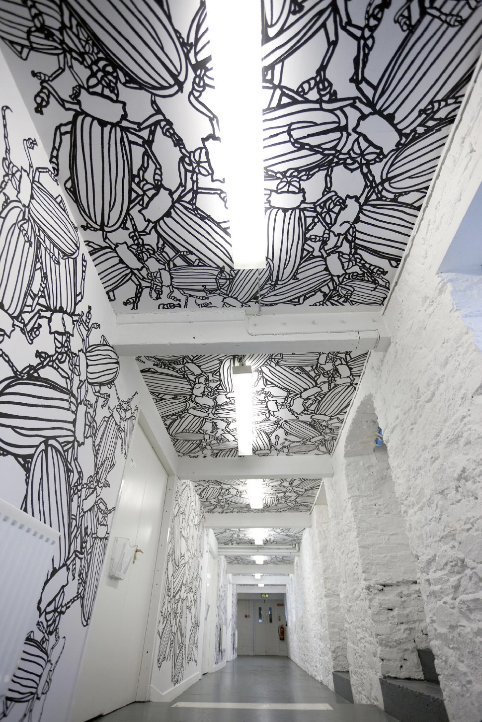 Macropsia - Marianne Keating