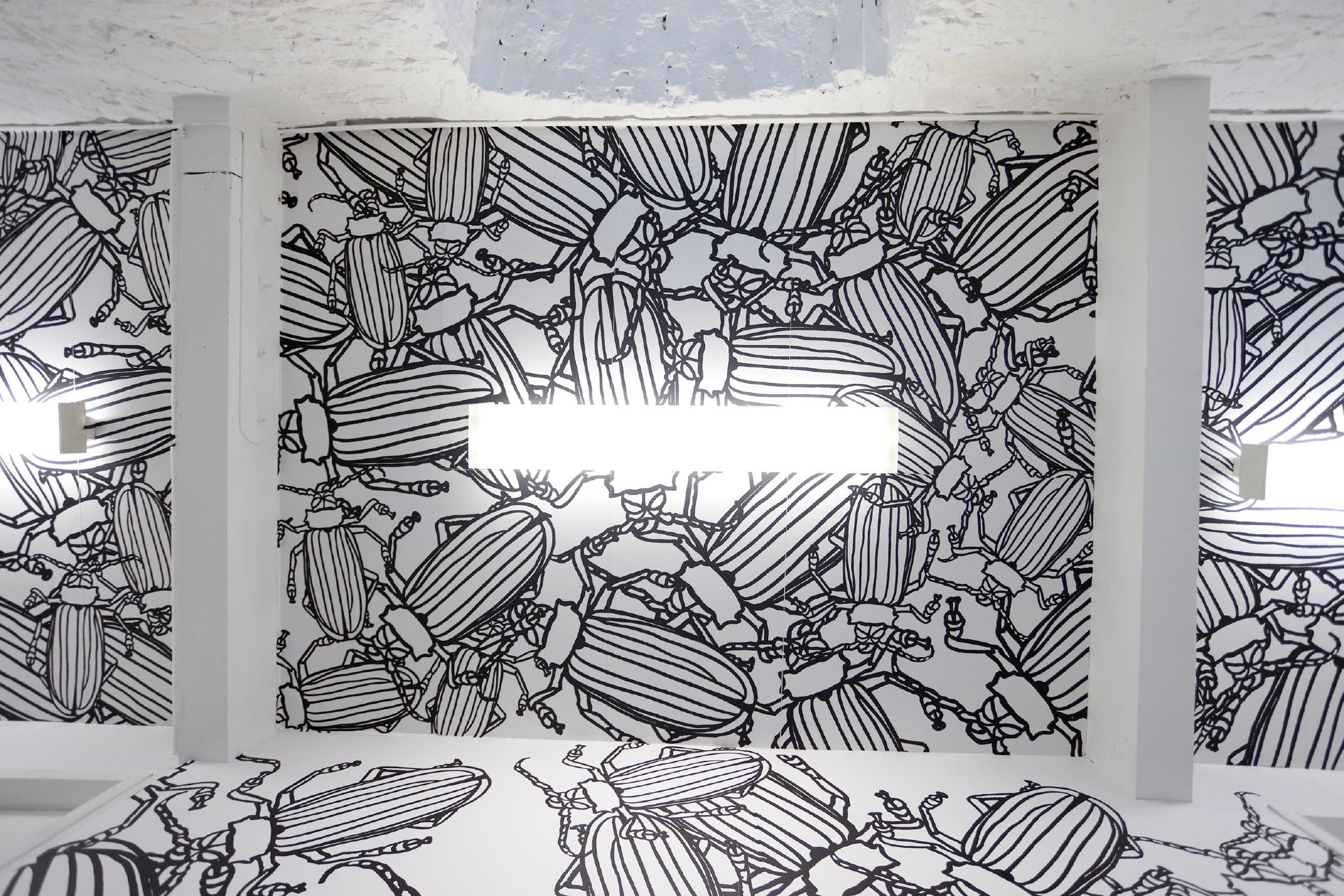 Macropsia - Marianne Keating