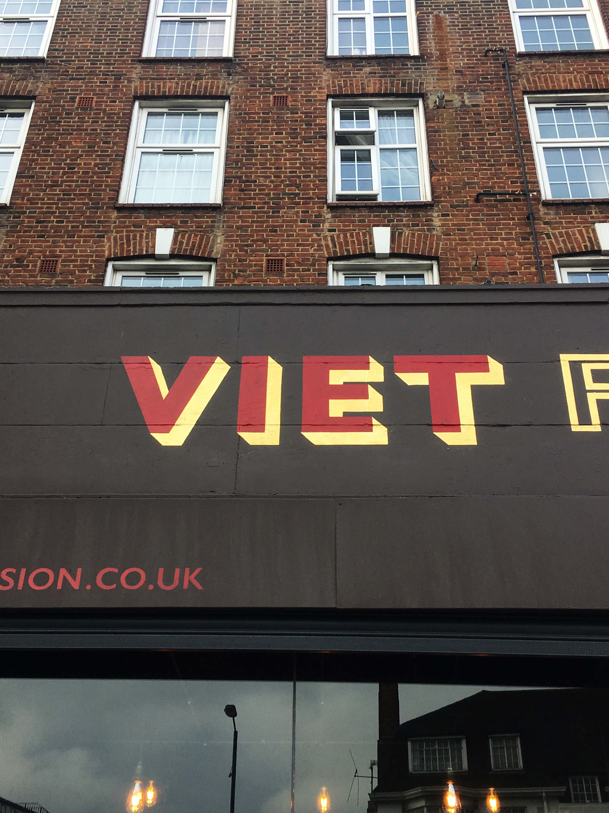 Viet Fusion - Rayment Signs