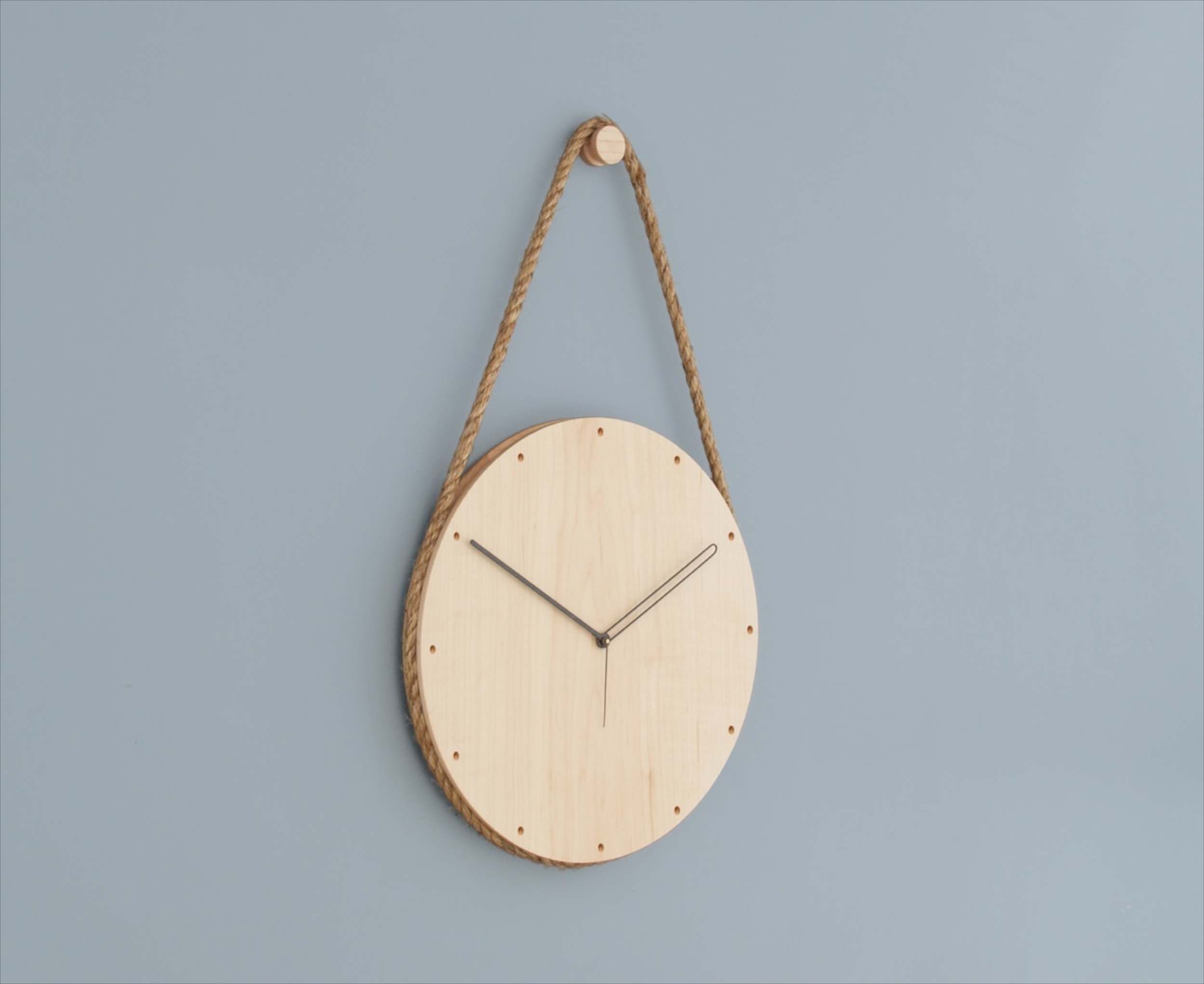 Hanging Clock Maple - 2012 - Lukas Peet Design