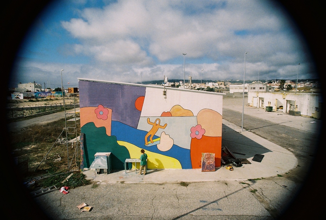 Gliding Barnacles - Arthur Follenfant