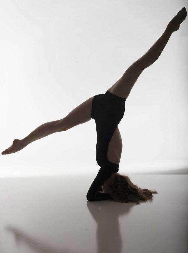 About the Artist - Mayer Dance