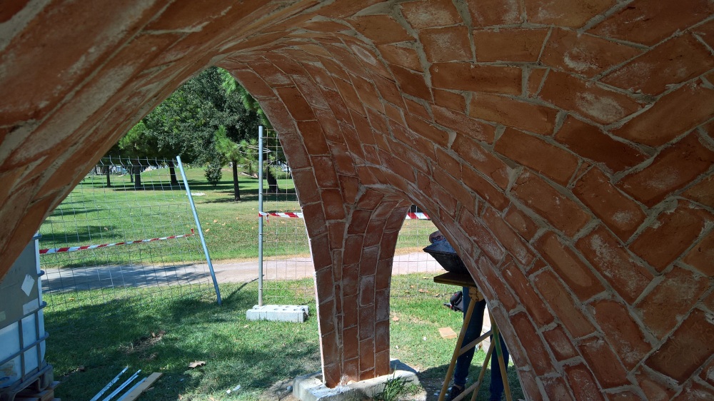 HTLT | Bóveda paramétrica en el campus de la UPV - Javier Bono Arquitecto