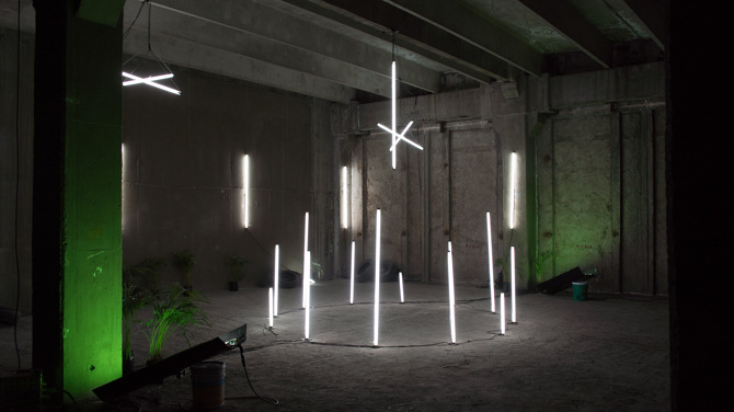 Set | Installation - Gran Studio 3000