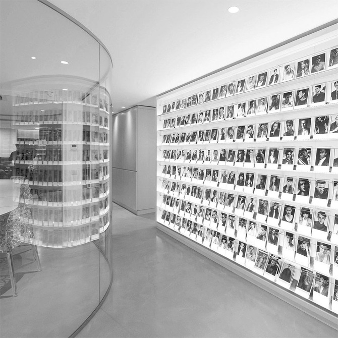 SARAH DOUKAS - @PAM_BOY