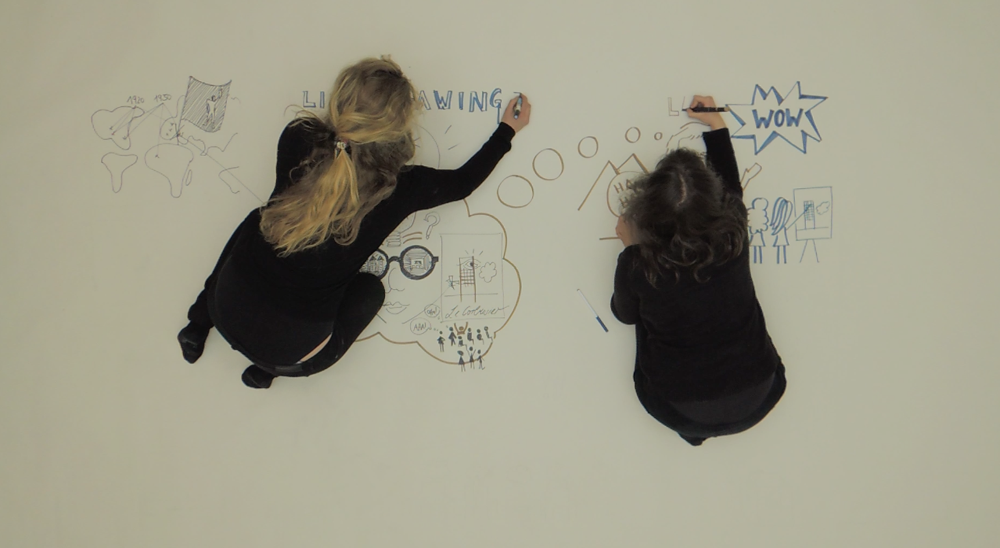 LIVE-DRAWING