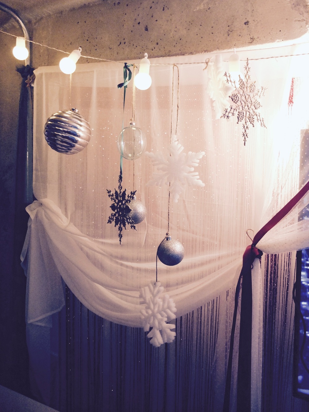 Airship Christmas - Sarah Lewis Theatre Designer and Maker