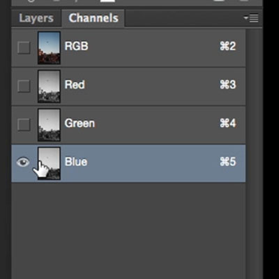 Photoshop: Select channels - tip vulture