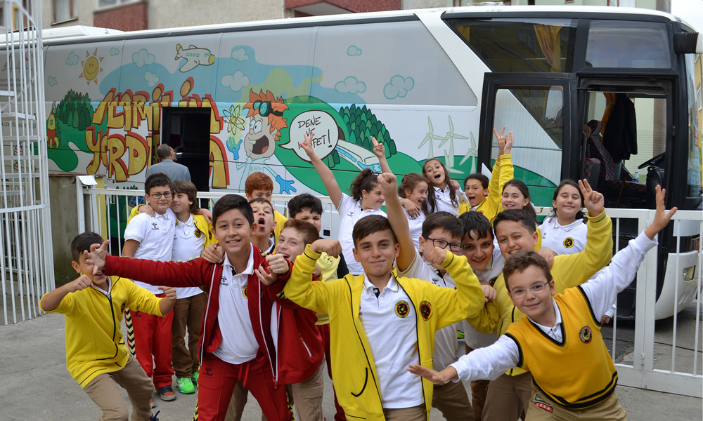 SCIENCE BUS: Renewable Energy - Yasemin Köse