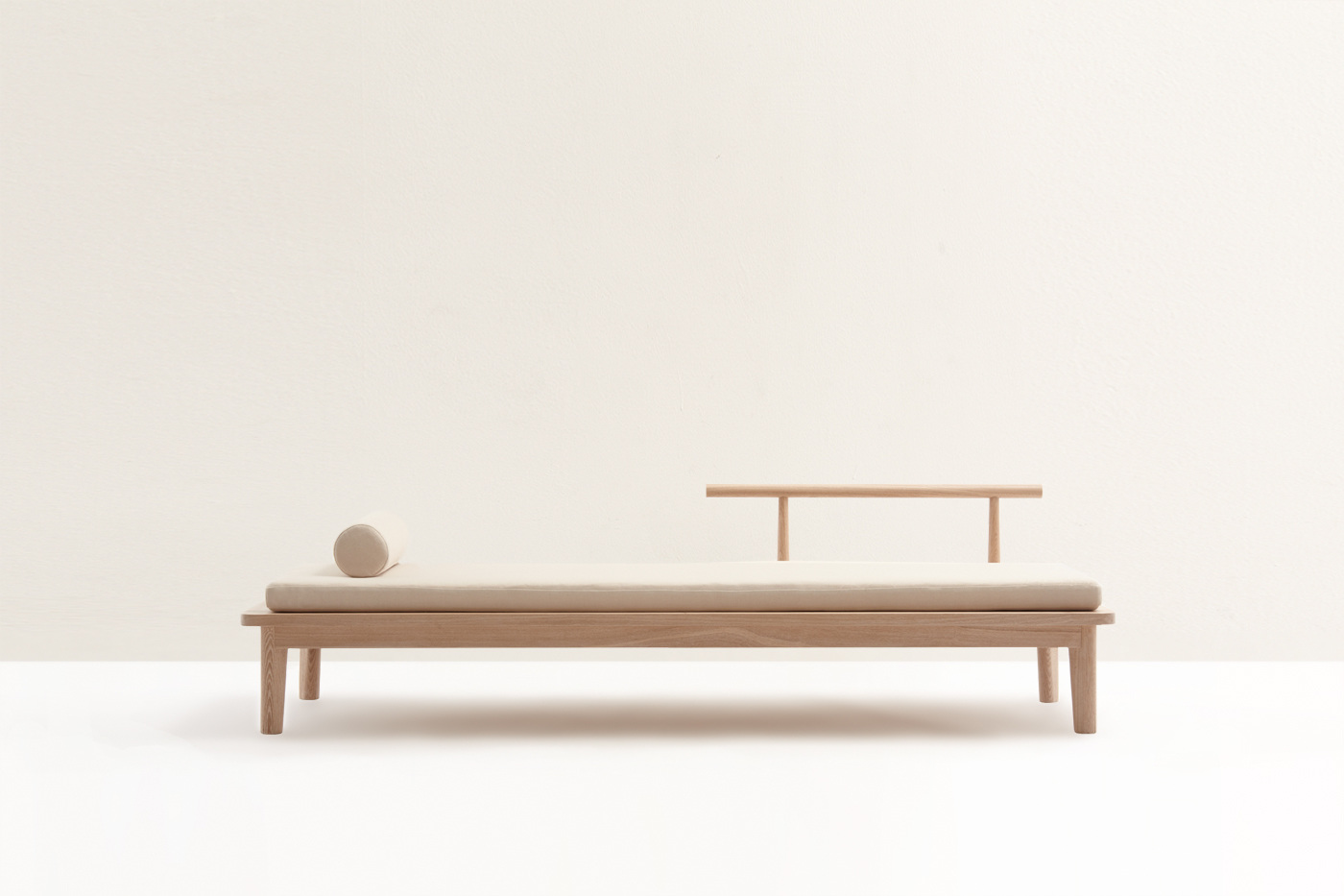 COMMA DAYBED - H COMMA