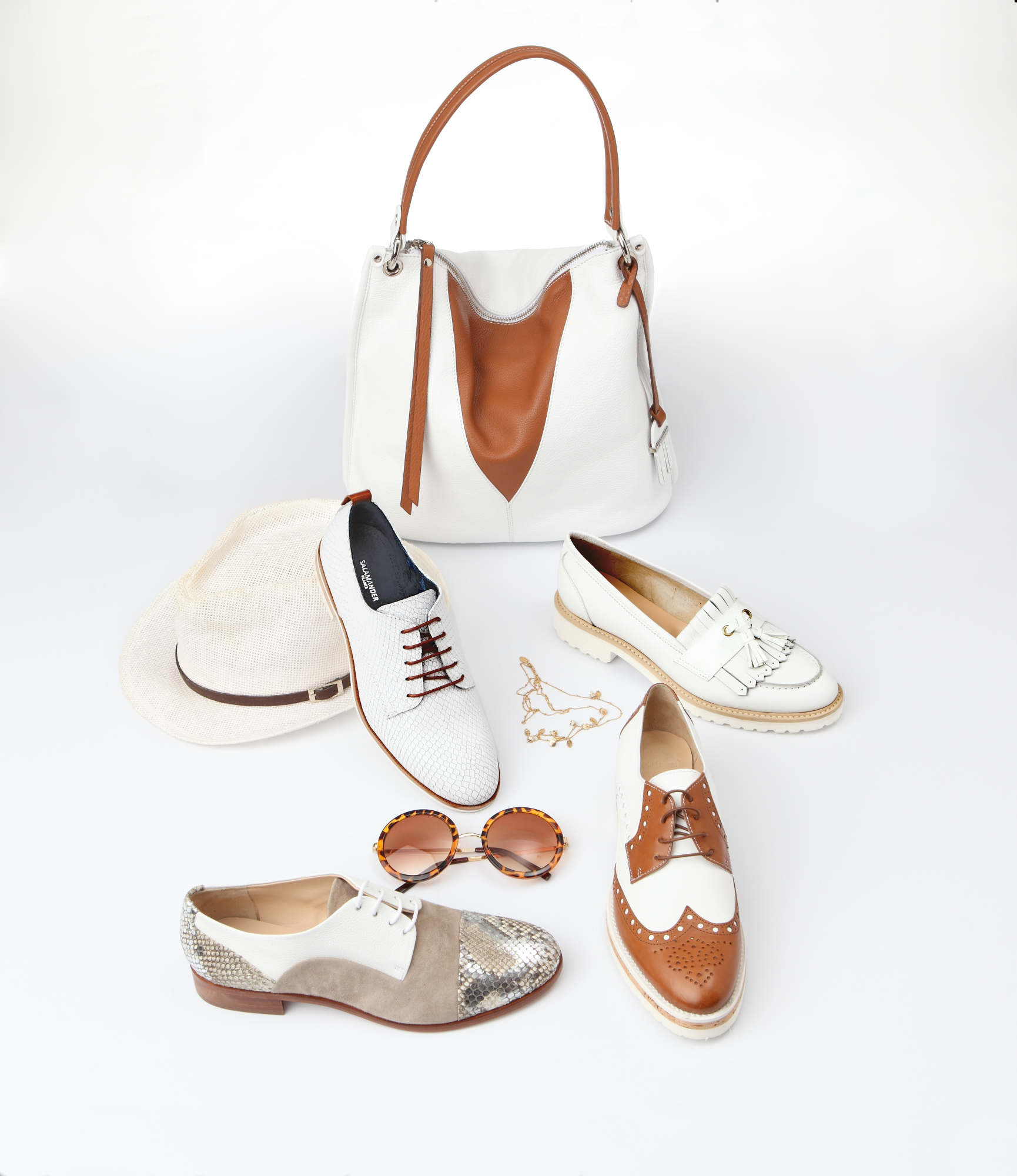 Salamander Agence Twinin - Peter Winfield