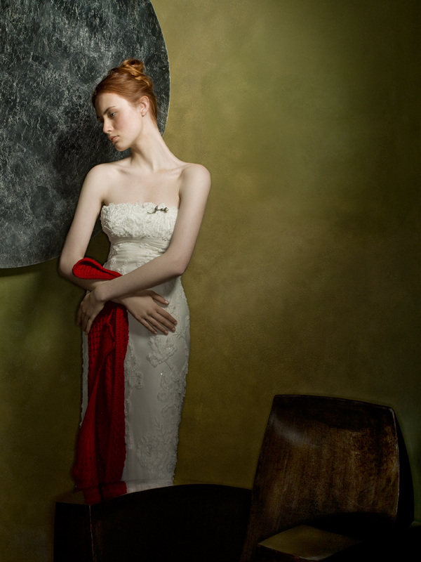 painting a lady - sofia roca