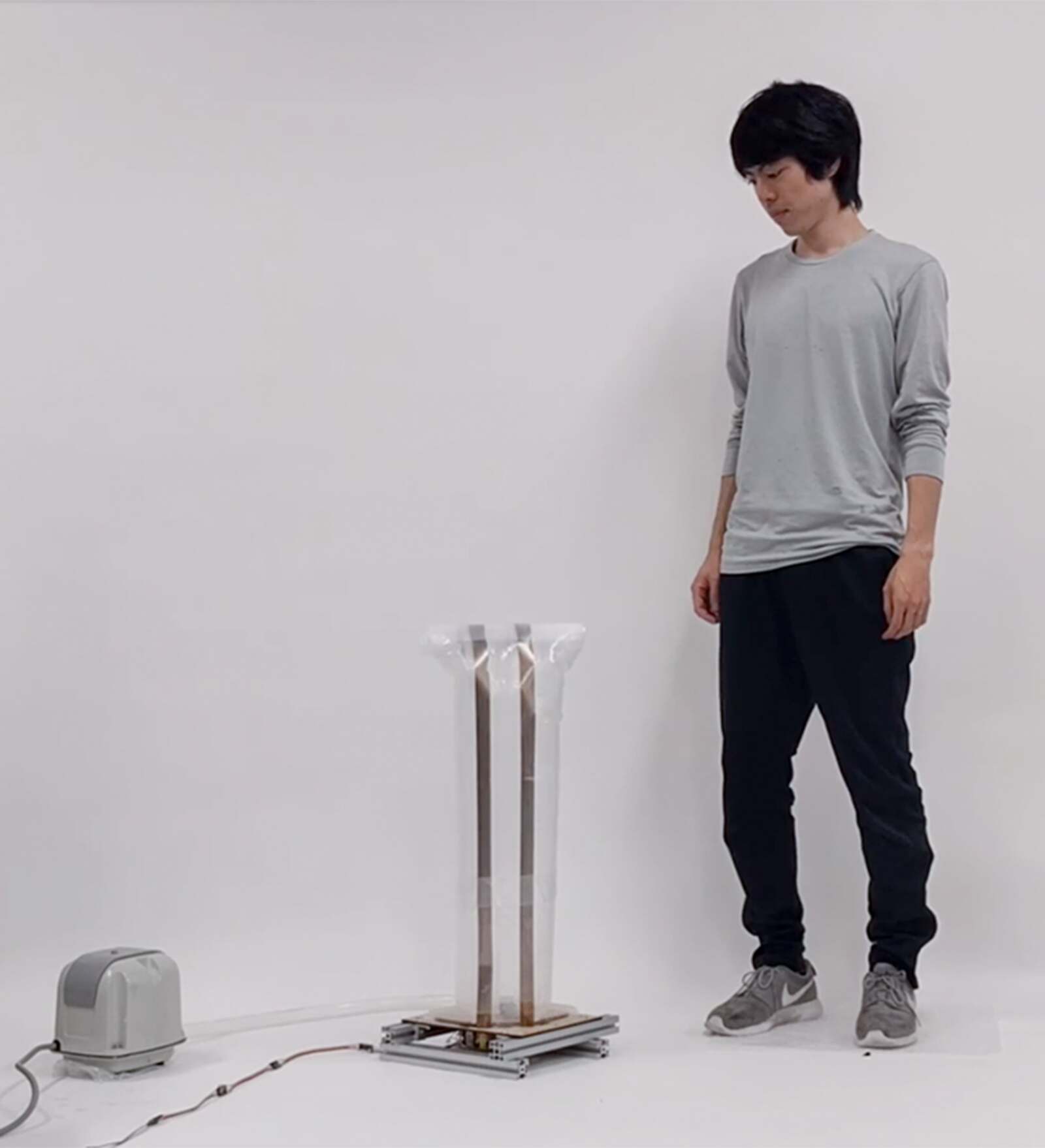 LiftTiles (2020) - Daniel Leithinger