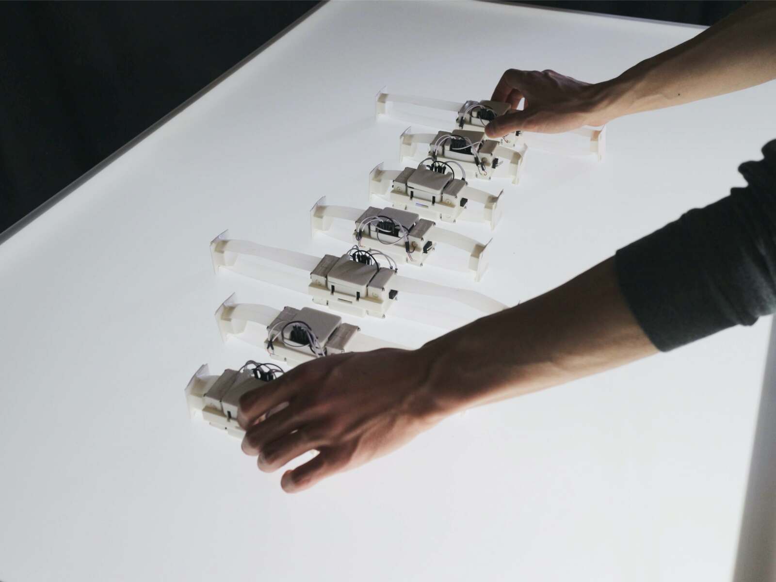 ShapeBots (2019) - Daniel Leithinger